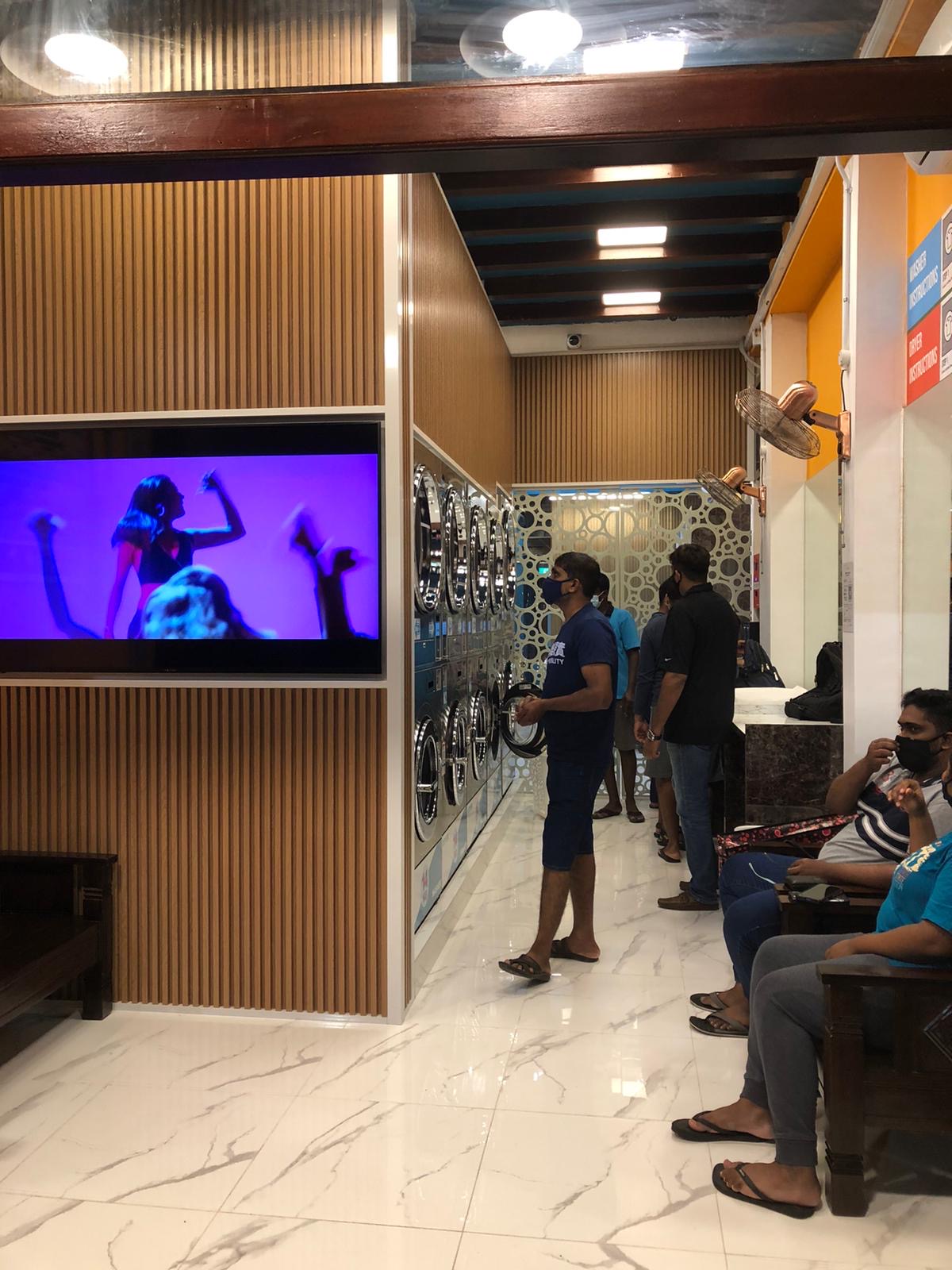 Premium Laundry Outlet in Down Town of Singapore - Straits Laundry